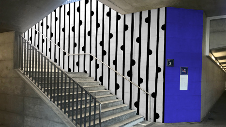 Photoshop - Building a Mural Mockup on Photoshop